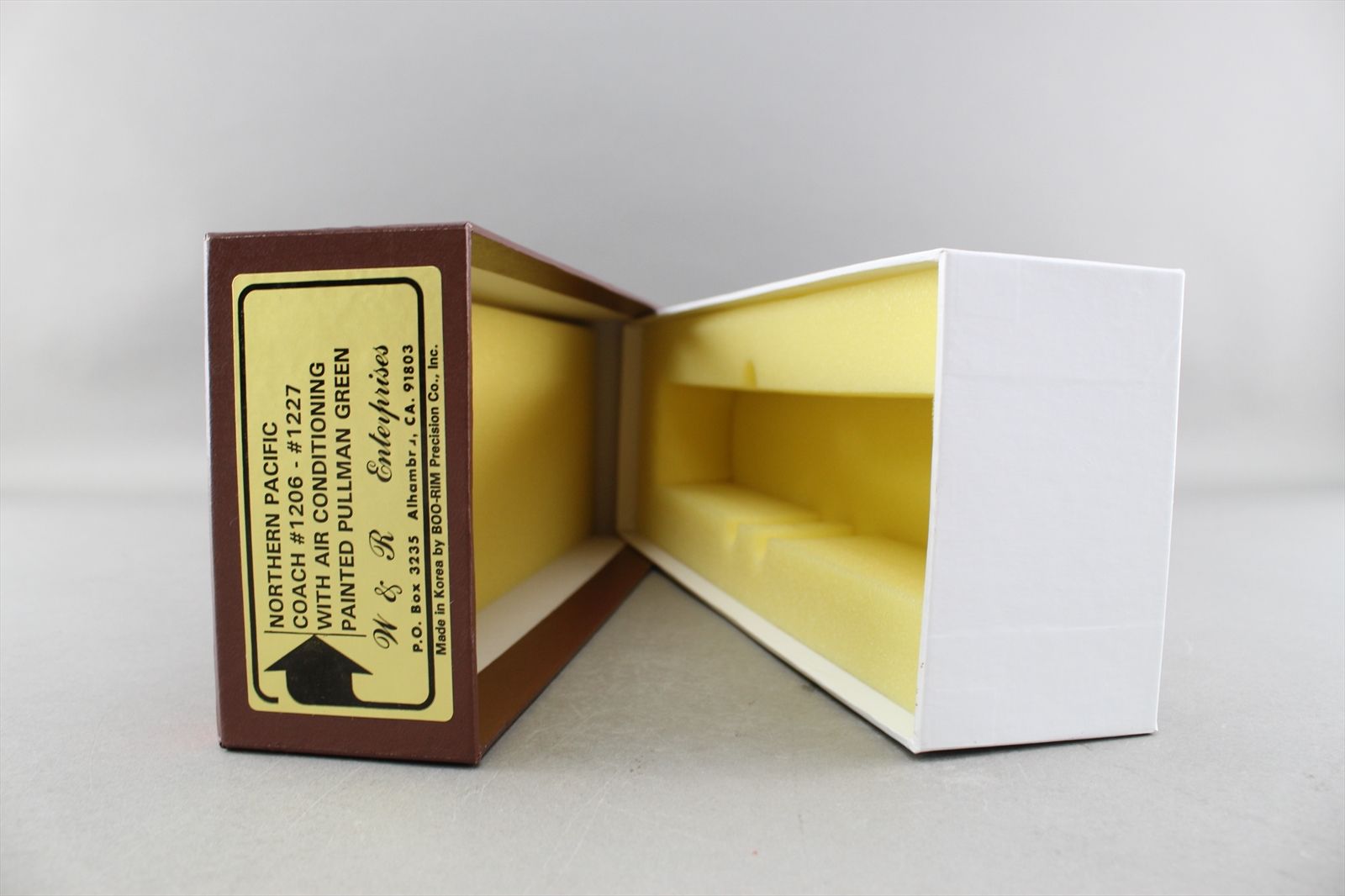 HO Brass Model - W&R NP Northern Pacific Coach w/ AC Pullman Green ...