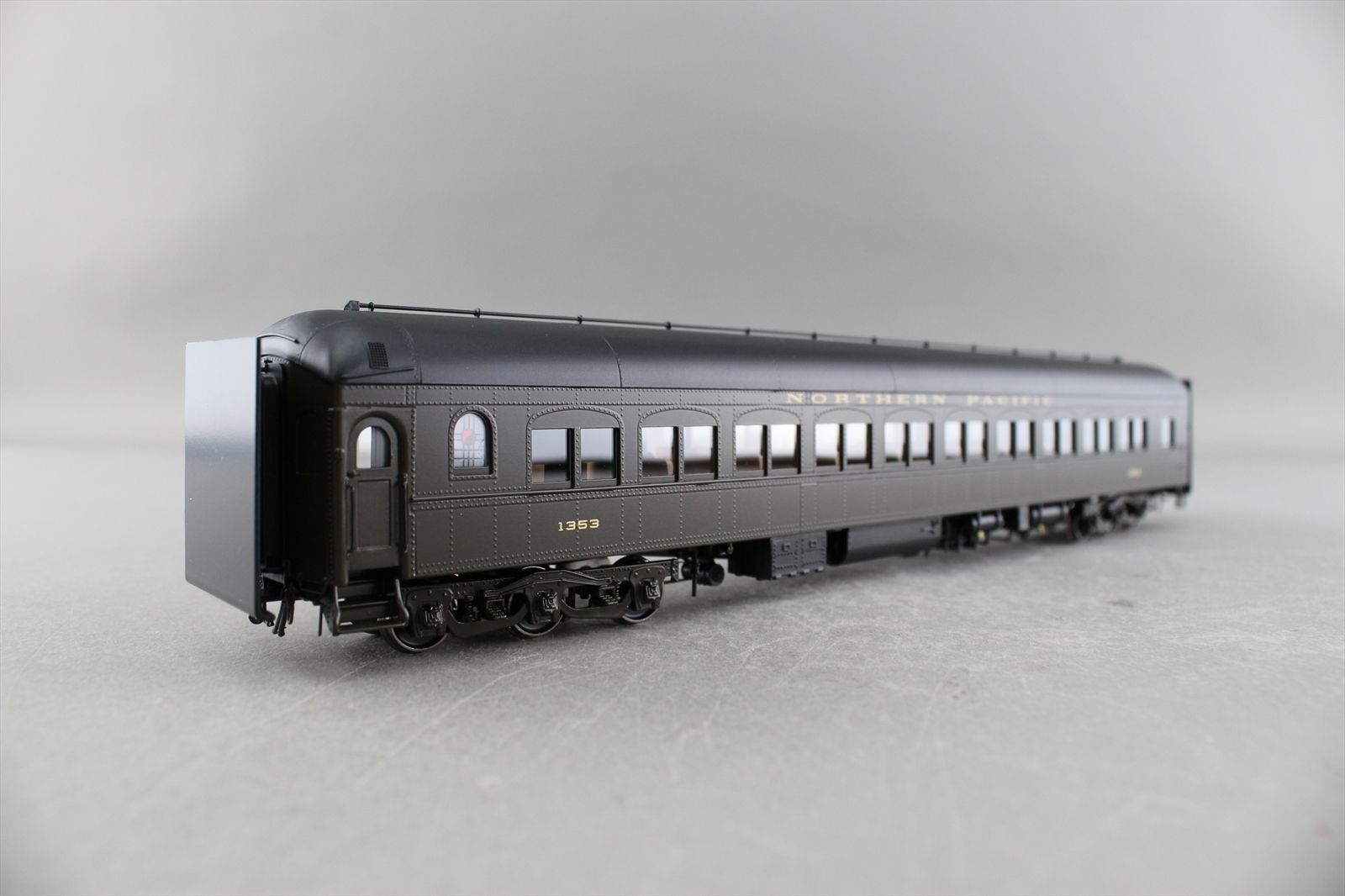 HO Brass Model - W&R NP Northern Pacific Pullman Green Deluxe Coach ...