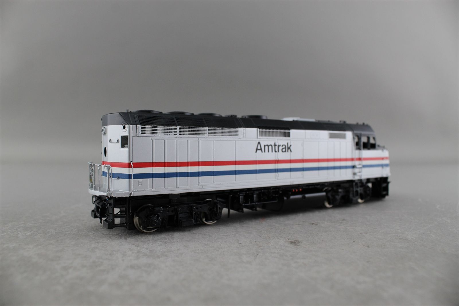 HO Brass Model - PFM Amtrak F40PH Diesel Phase 3 III Standard - F/P ...