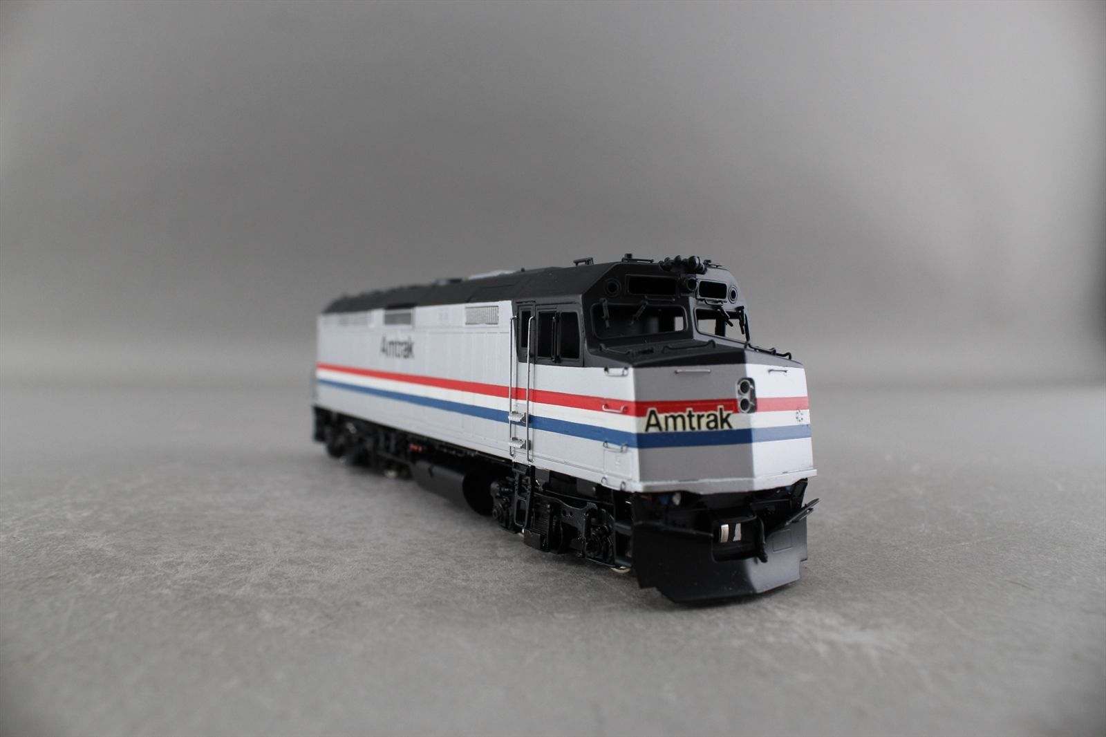 HO Brass Model - PFM Amtrak F40PH Diesel Phase 3 III Standard - F/P ...