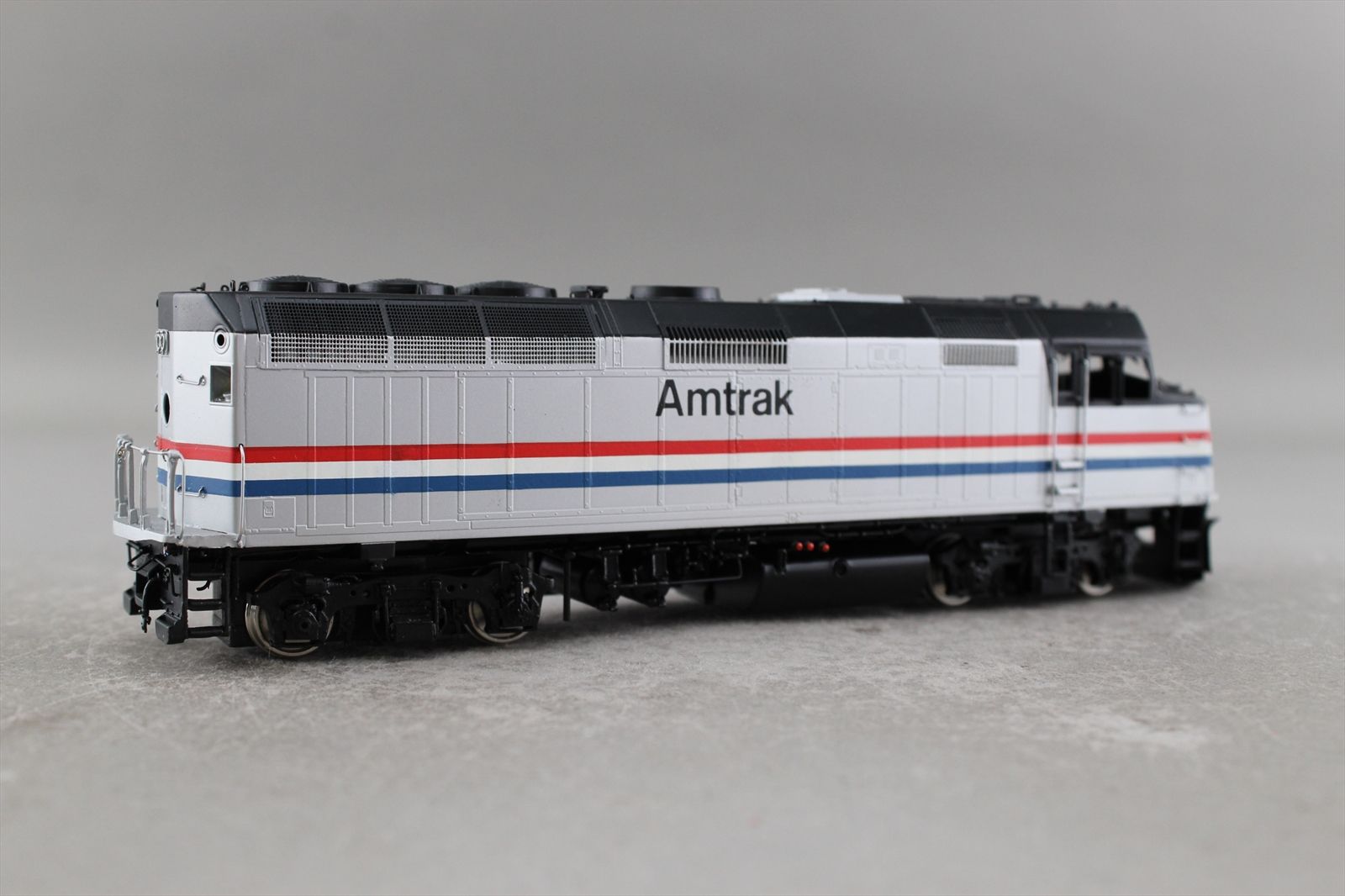 HO Brass Model - PFM Amtrak F40PH Diesel Phase 3 III Standard - F/P ...