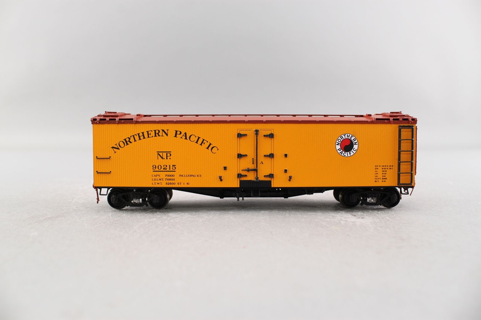 HO Brass Model - W&R NP Northern Pacific Wood Reefer Version 4 Orange ...