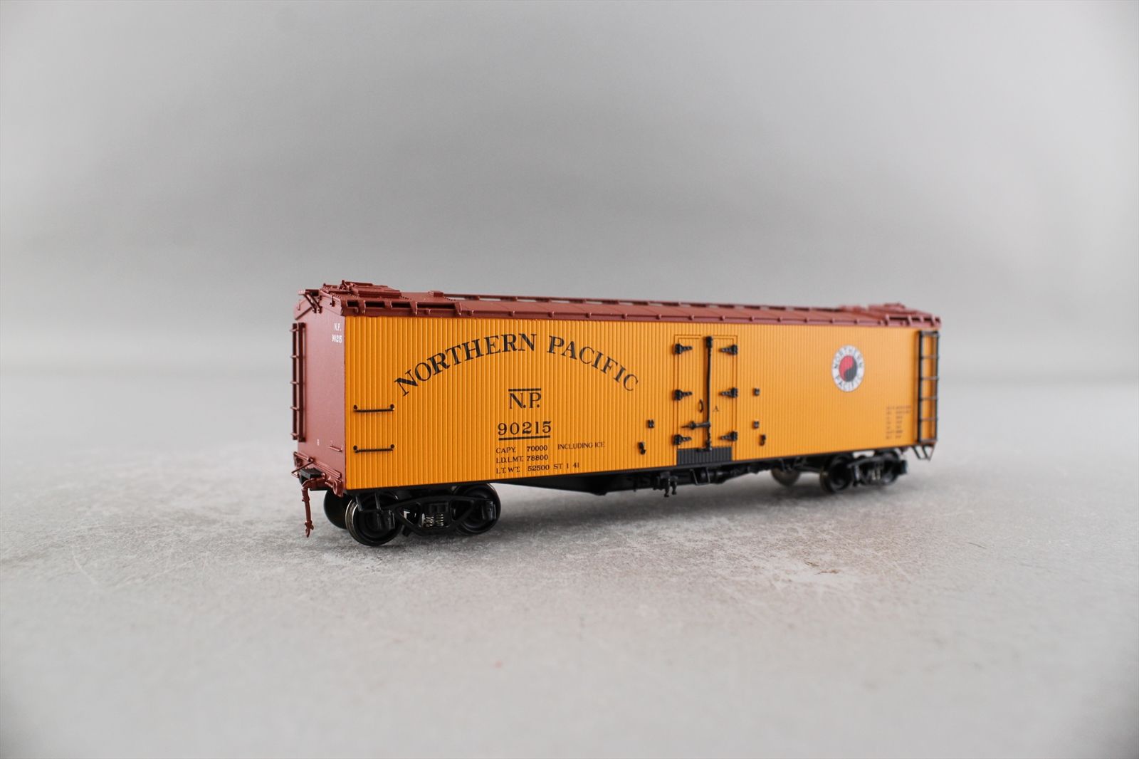 HO Brass Model - W&R NP Northern Pacific Wood Reefer Version 4 Orange ...