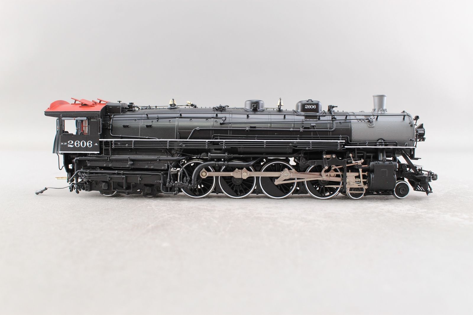 HO Brass Model - W&R Version 1B NP Northern Pacific 4-8-4 Class A Black ...