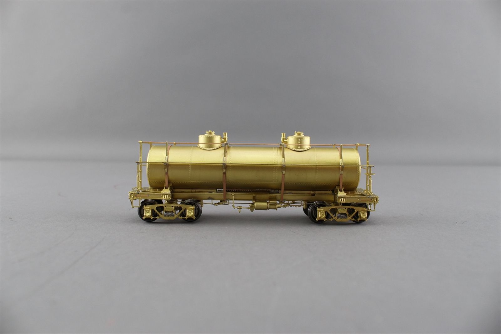HO Brass Model - W&R UTLX AC&F 6000 Gallon Two Dome Tank Car High ...