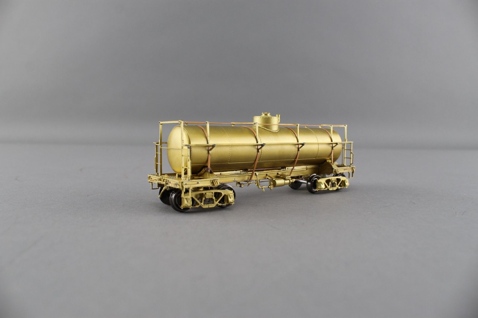 HO Brass Model - W&R UTLX AC&F 6000 Gallon One Dome Tank Car High ...