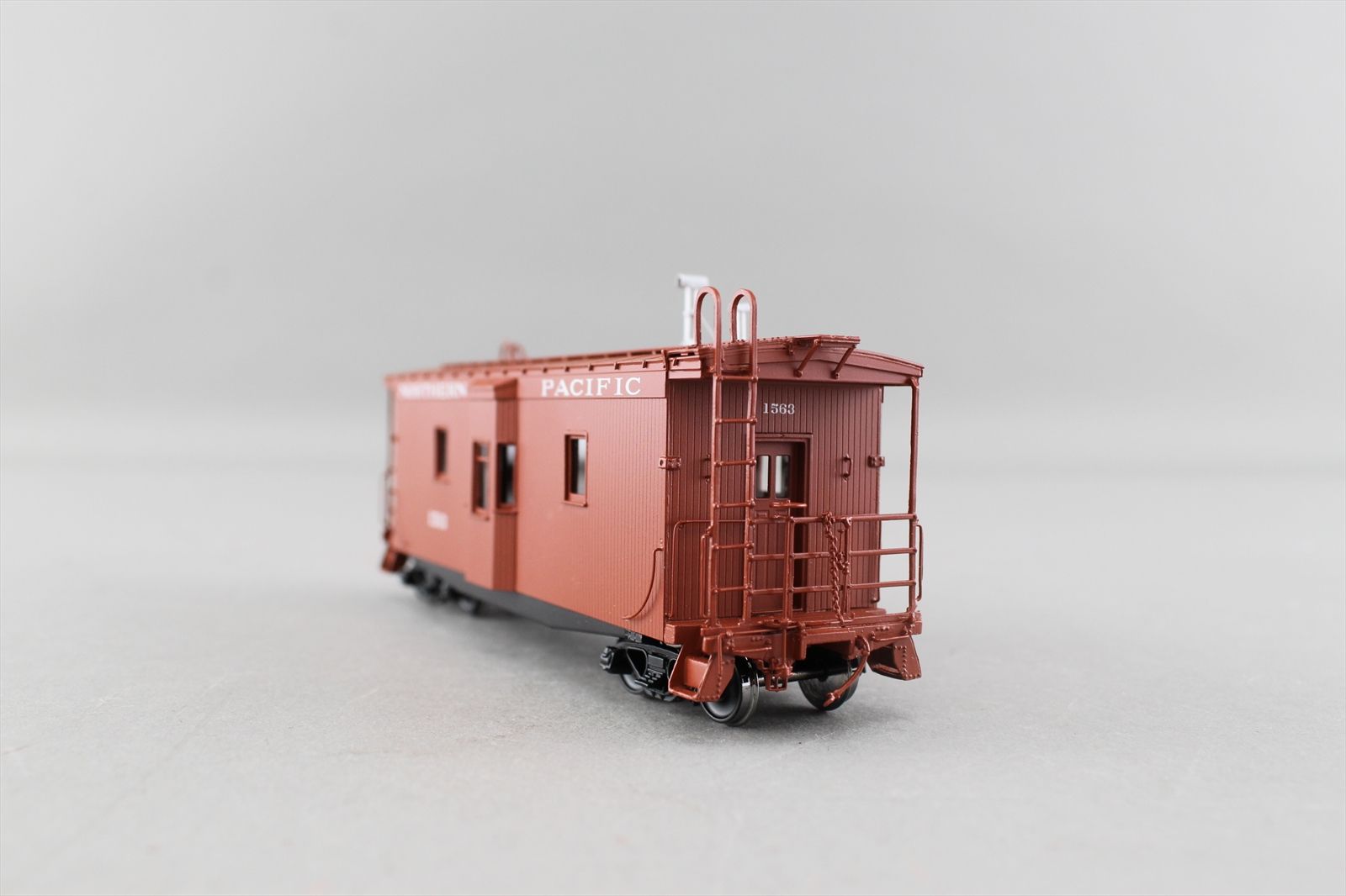 HO Brass Model - W&R Version 1 NP Northern Pacific 36' Bay Window ...