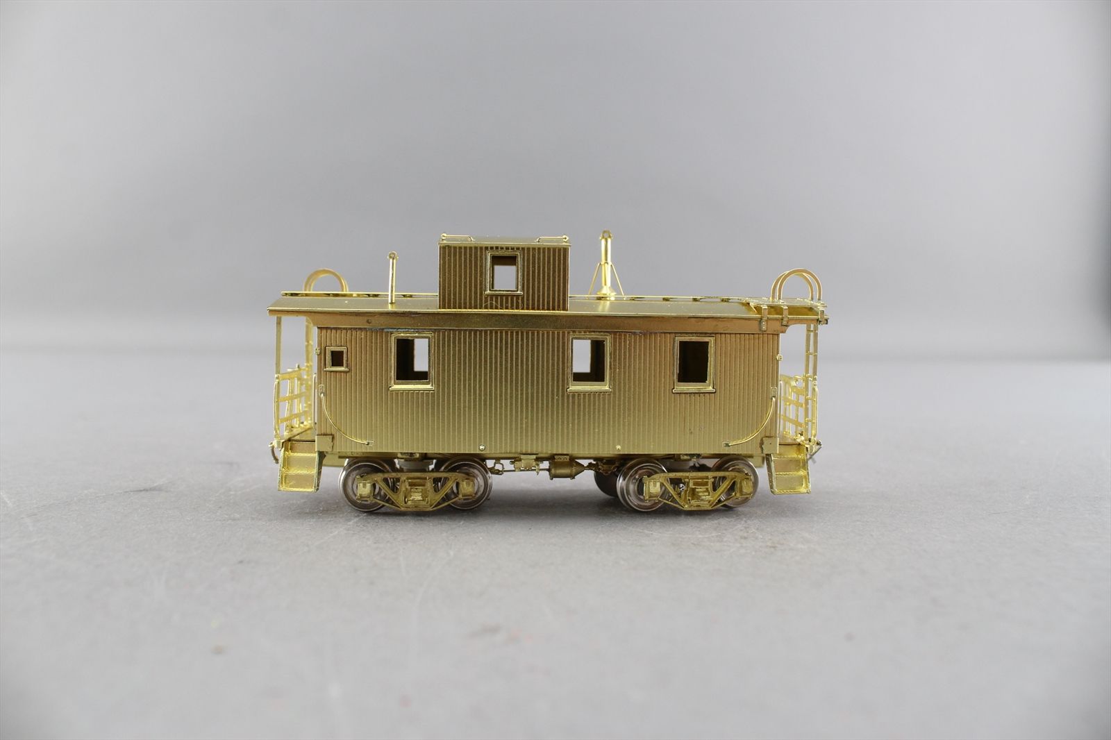 HO Brass Model - W&R NP Northern Paciic 24' Wood Caboose 1600 Series ...
