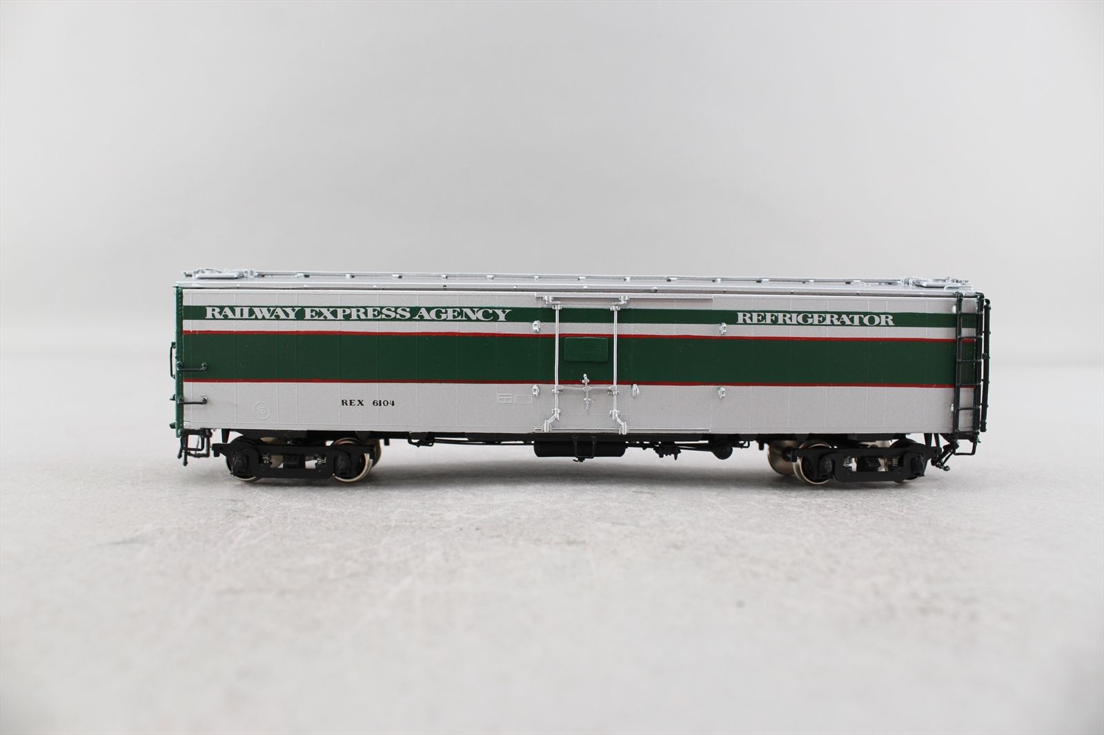 HO Brass Model - CIL 2141.1 REA Railway Express Agency Reefer Steel ...