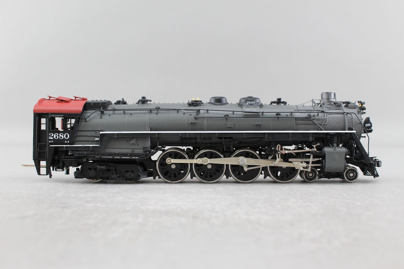 HO Brass Model - W&R NP Northern Pacific A-5 4-8-4 Passenger Gray #2680 - F/P - 1993 Run ...