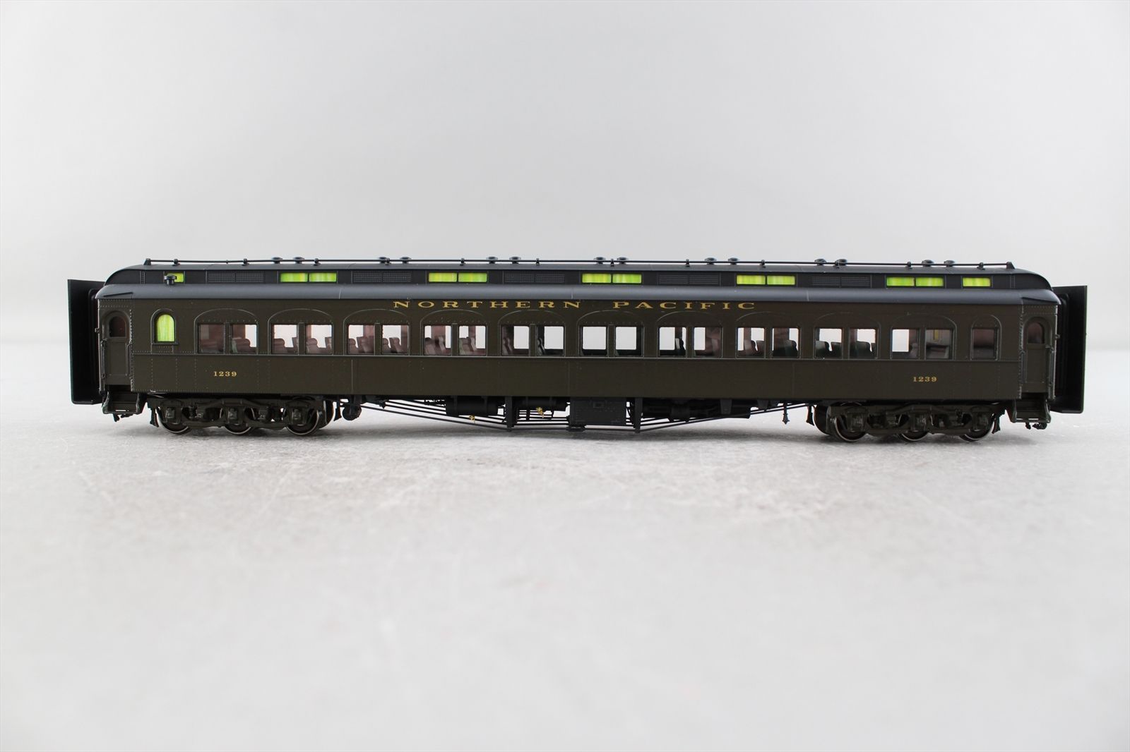 HO Brass Model - W&R NP Northern Pacific Coach Pullman Green #1239 - F ...