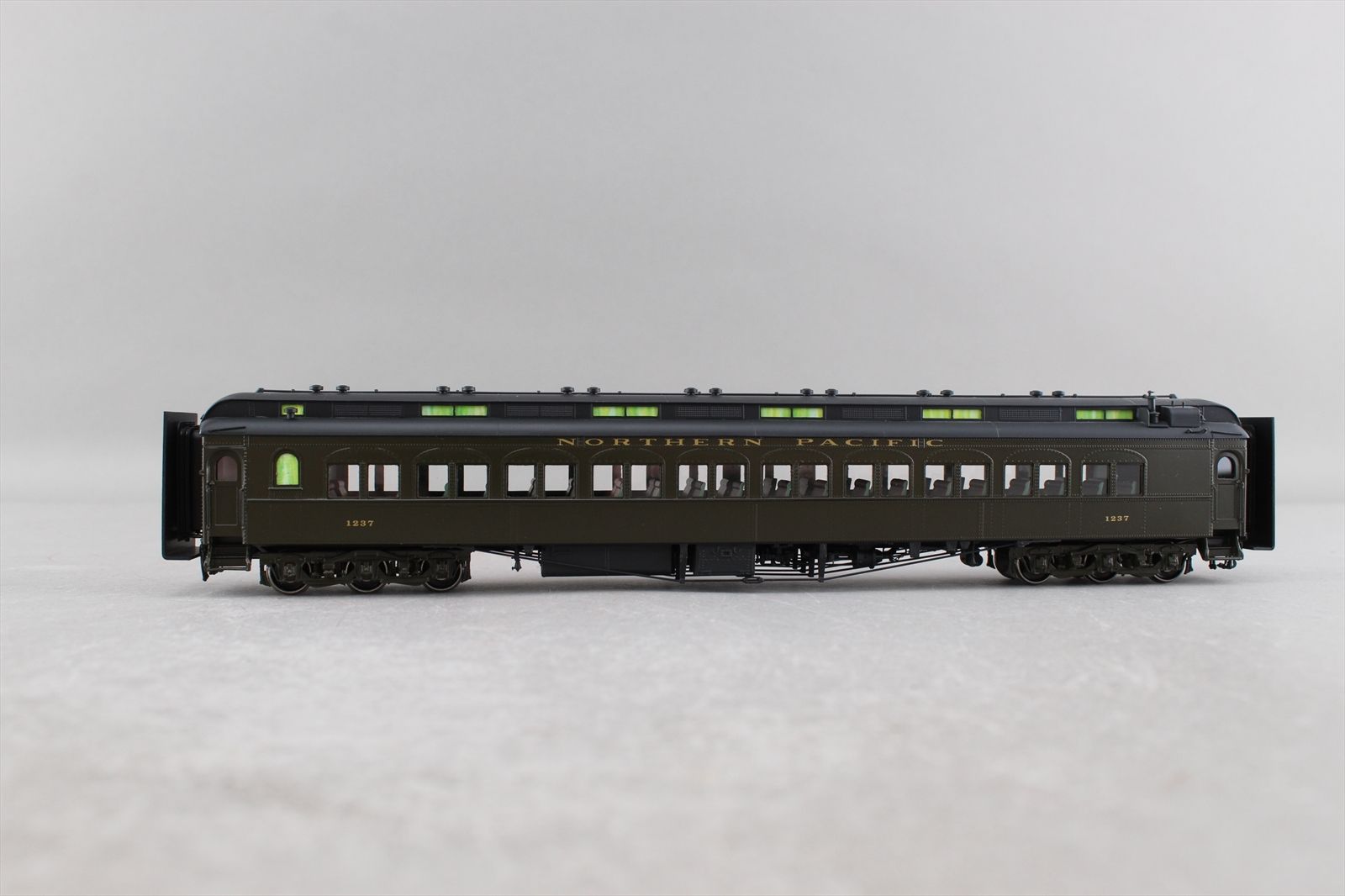 HO Brass Model - W&R NP Northern Pacific Coach Pullman Green #1237 - F ...