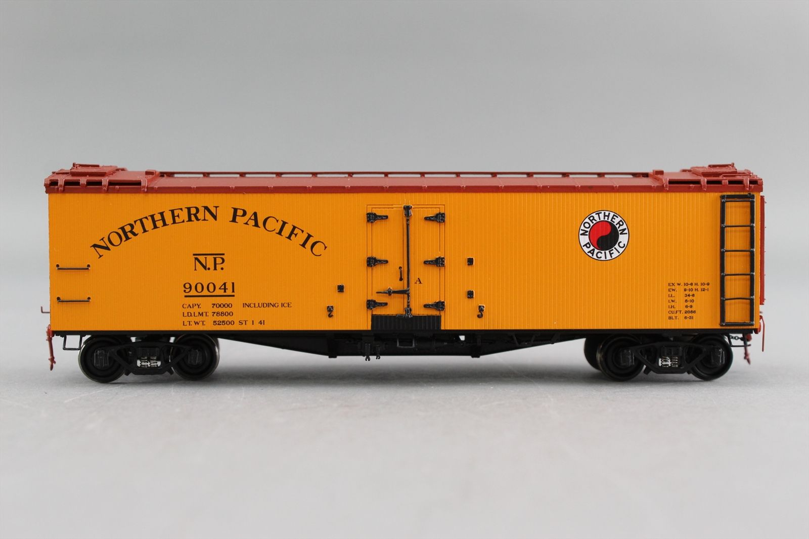 HO Brass Model - W&R Version 4 NP Northern Pacific Reefer Orange #90041 ...