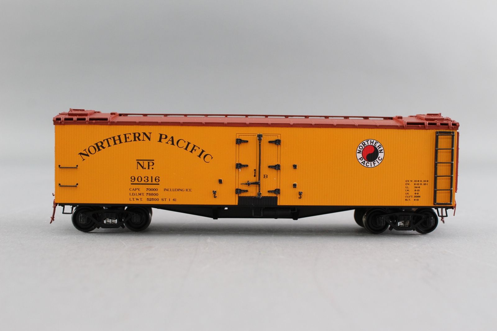 HO Brass Model - W&R Version 4 NP Northern Pacific Reefer Orange #90316 ...