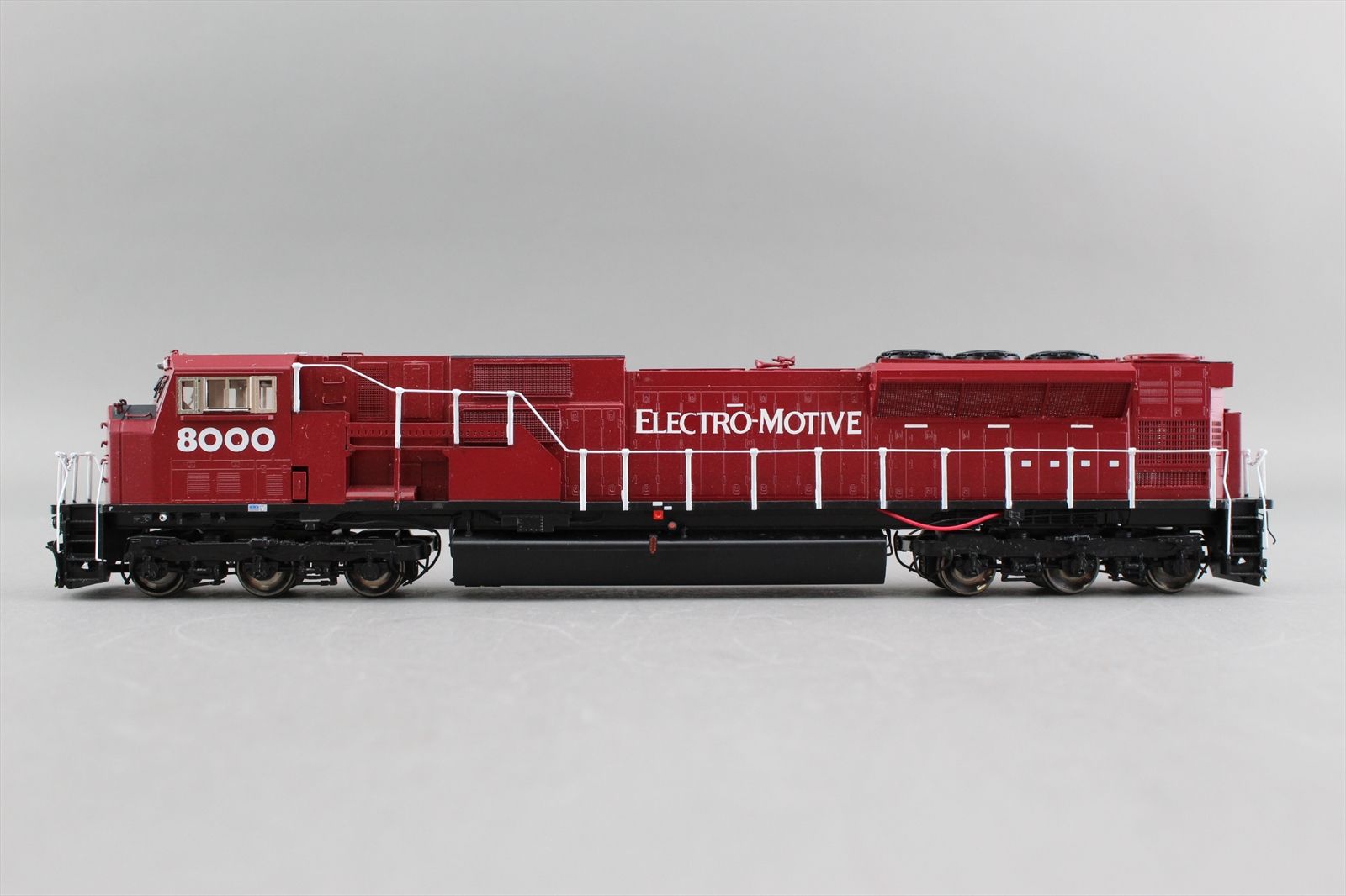 HO Brass Model – OMI 6607.1 EMD SD80MAC Demo Demonstrator #8000 – F/P ...