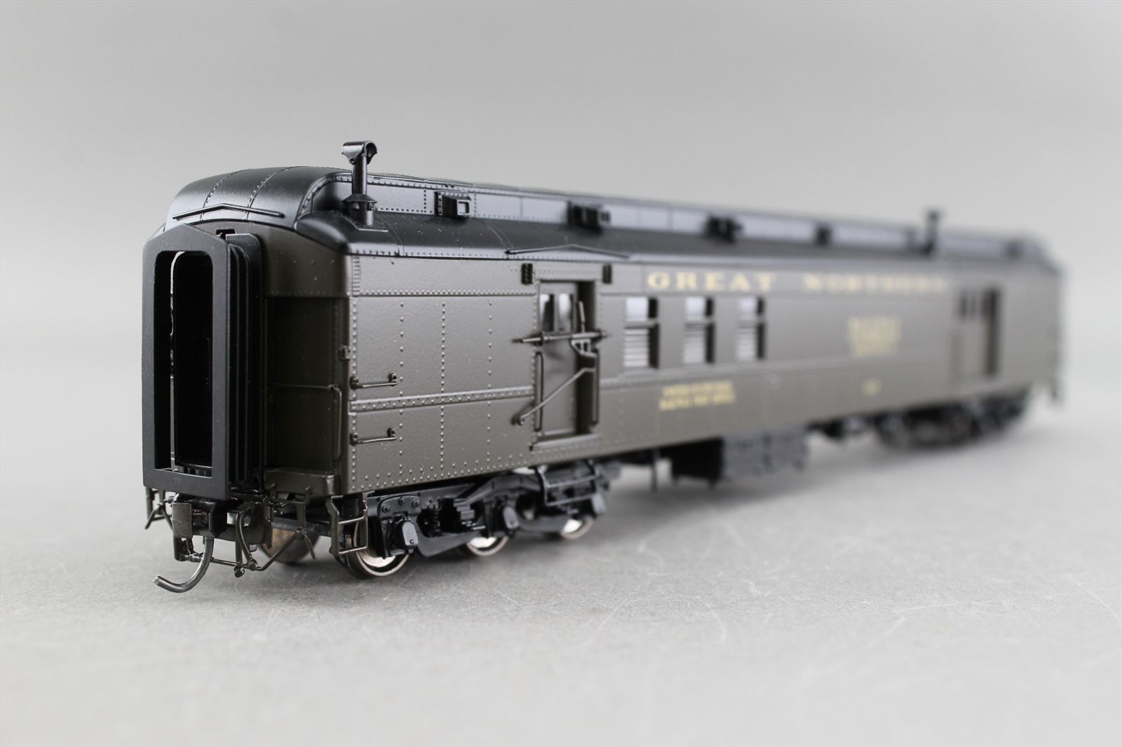 HO Brass Model - CIL 2349.1 GN Great Northern Heavyweight Baggage Mail ...