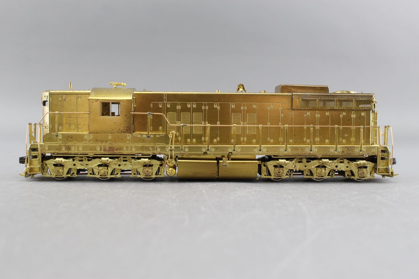 HO Brass Model - OMI 5184 GN Great Northern SD9 Phase III #590 - 597 ...