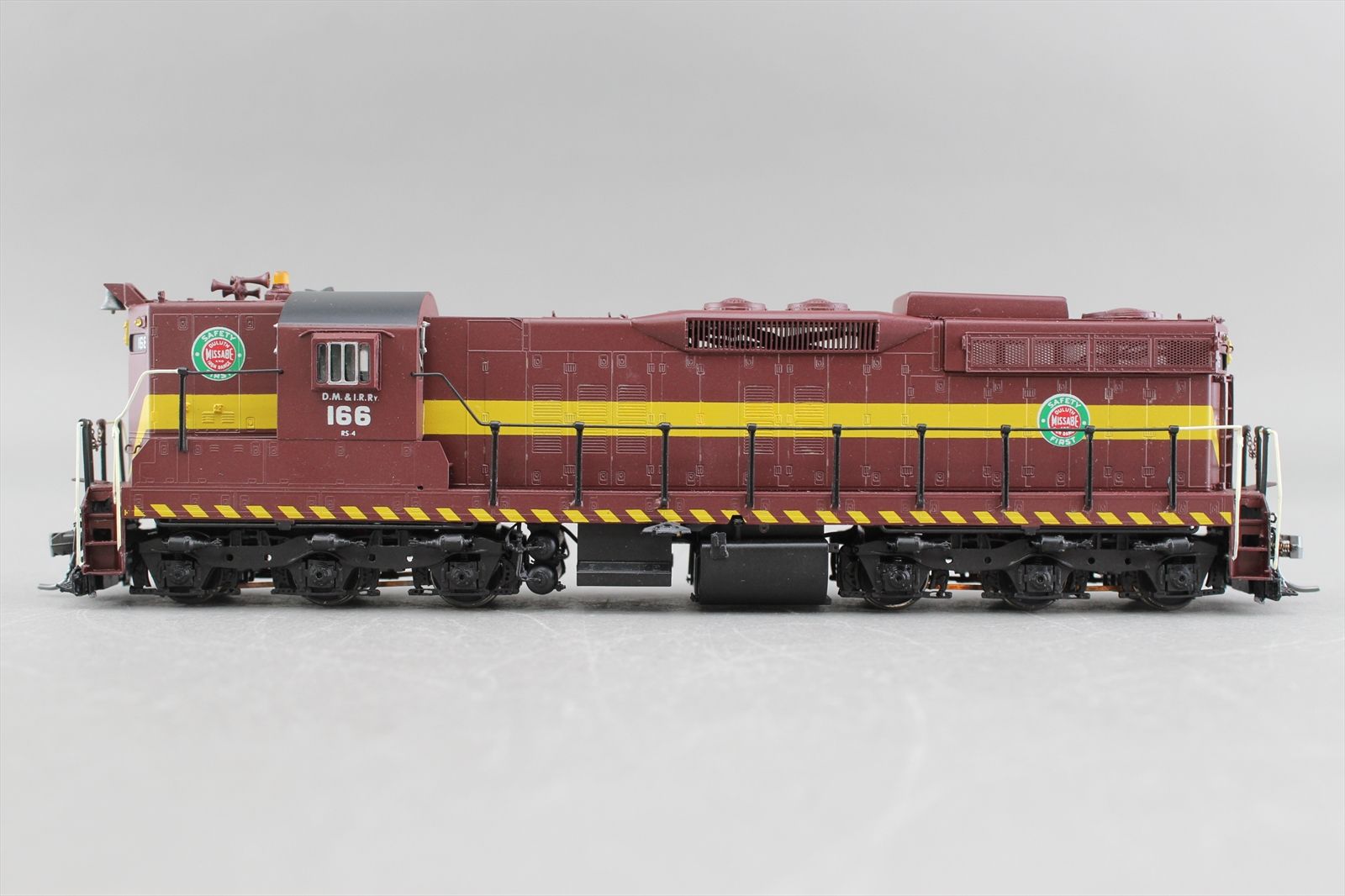 HO Brass Model - OMI 5187 DM&IR Duluth Missabe & Iron Range SD9 Phase IV #166 - Pro Paint - 1989 ...