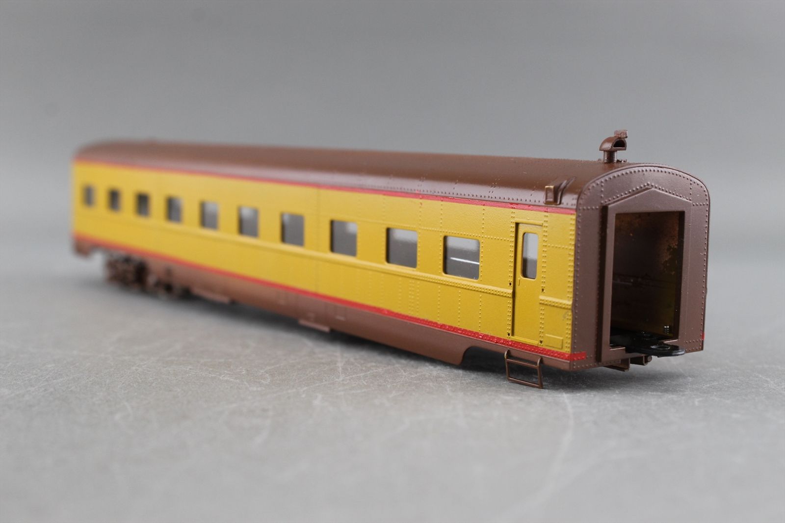 HO Brass Model - TCY 0268 UP Union Pacific 1938 2-Unit Articulated Dorm ...