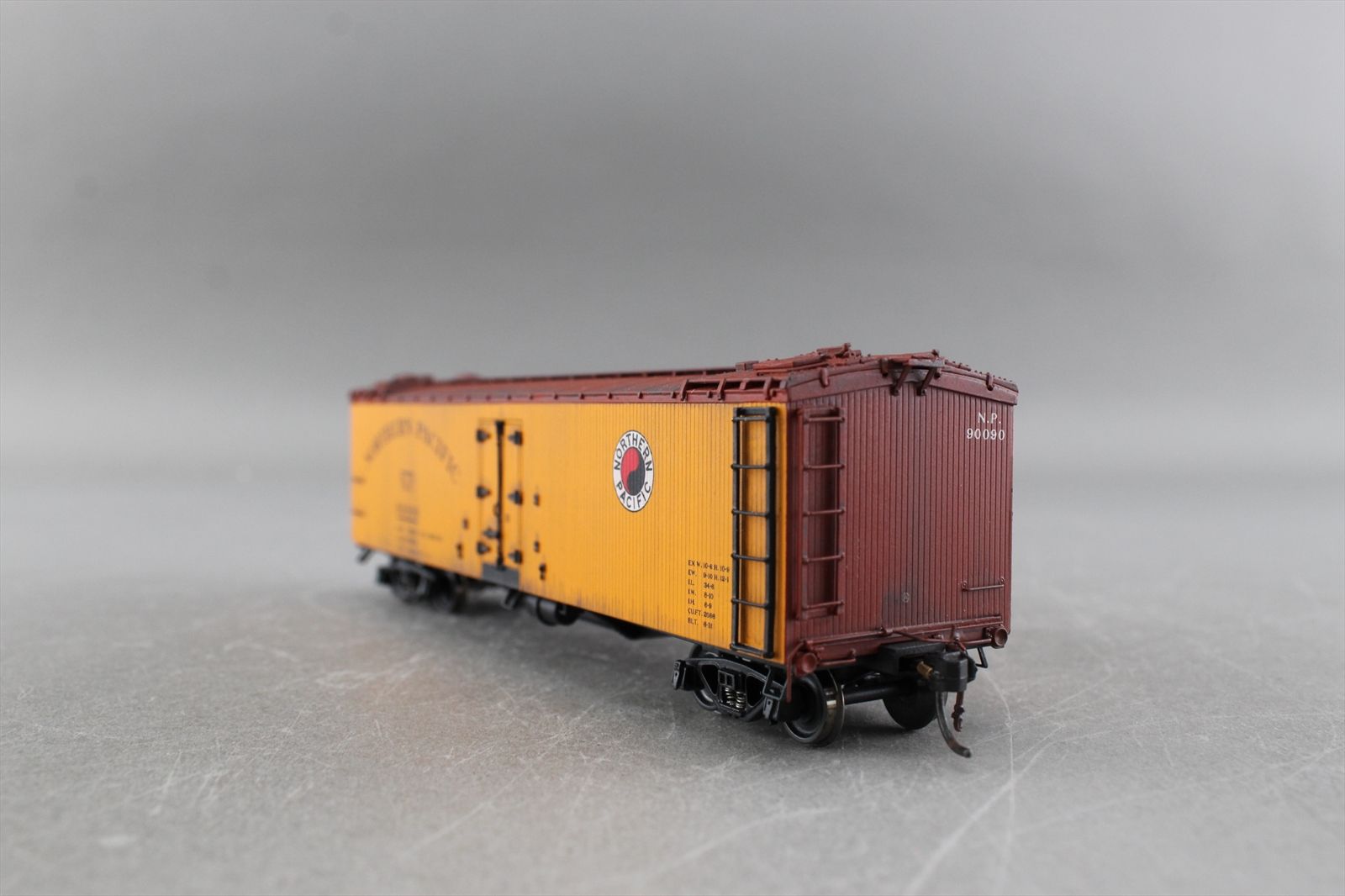HO Brass Model - W&R Version 4 NP Northern Pacific Reefer Orange ...