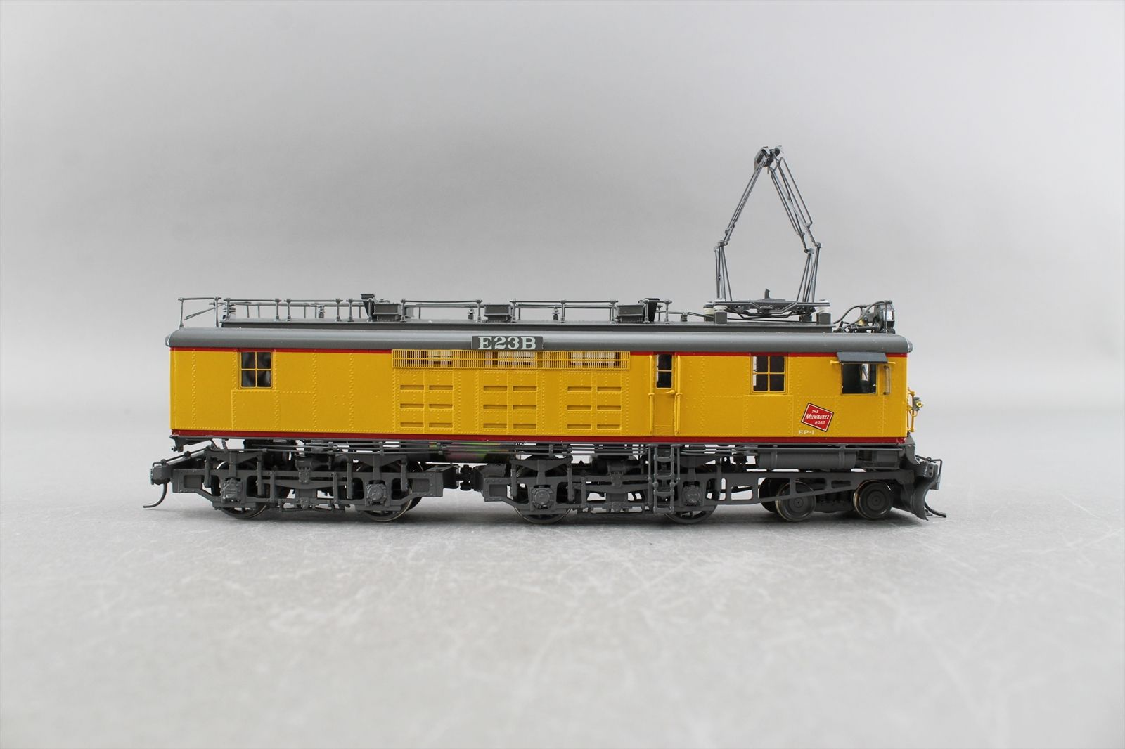 HO Brass Model - OMI 6308.1 Milwaukee EP1 Streamlined 2 Passenger Units ...