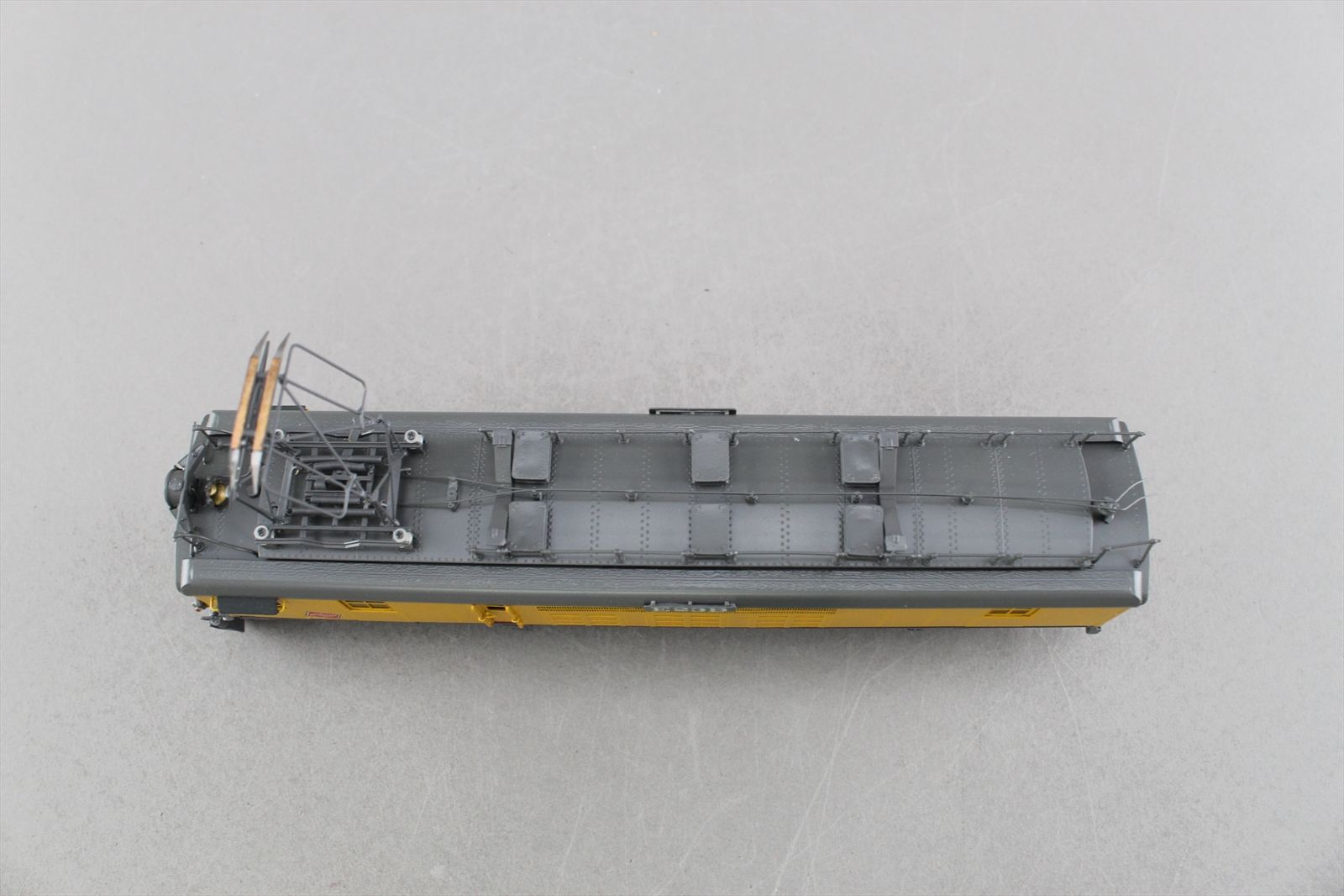 HO Brass Model - OMI 6308.1 Milwaukee EP1 Streamlined 2 Passenger Units ...