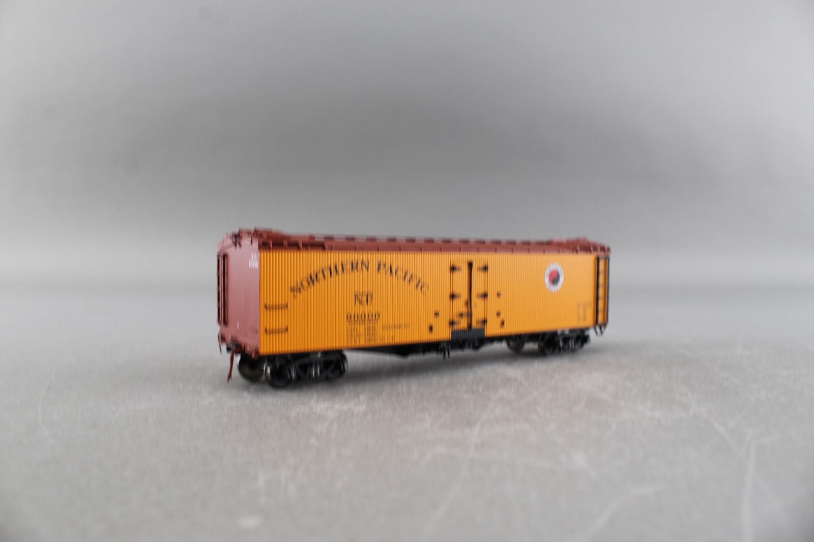 HO Brass Model - W&R Version 4 NP Northern Pacific Reefer Orange ...