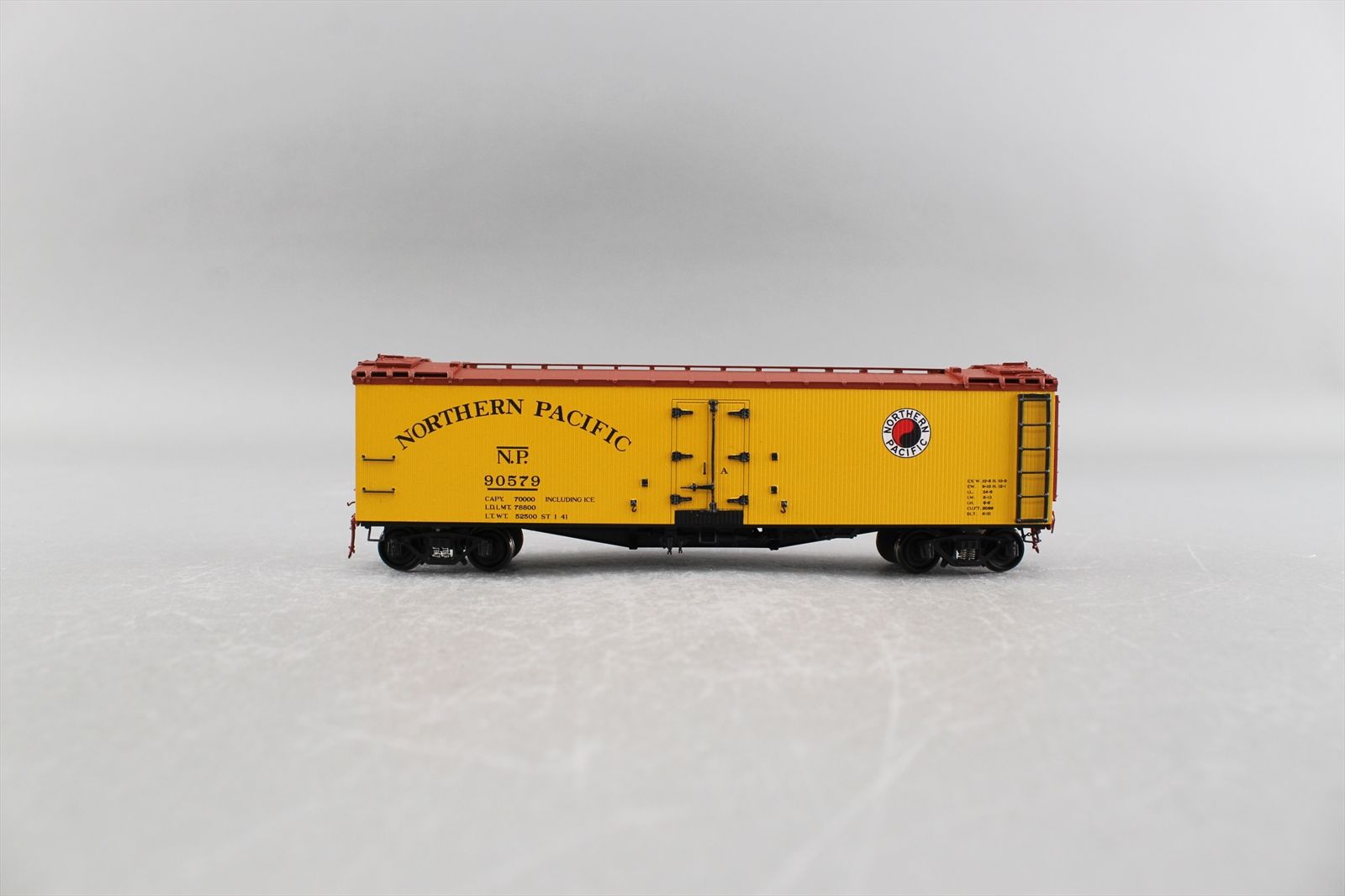HO Brass Model - W&R Version 3 NP Northern Pacific Wood Reefer Yellow ...