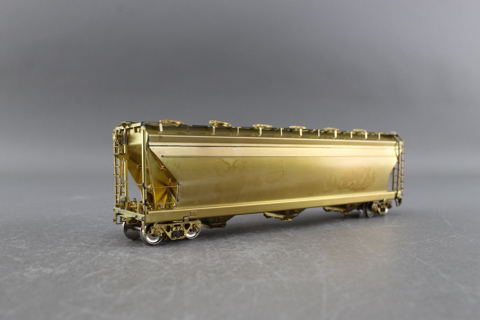 HO Brass Model - OMI 3091 ACF 3 Bay Centerflow 4650 Covered Hopper w/ 6 ...
