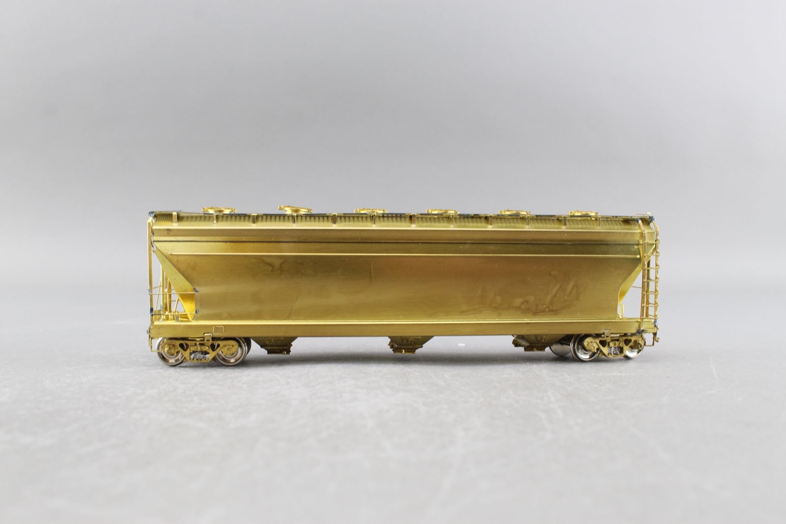 HO Brass Model - OMI 3091 ACF 3 Bay Centerflow 4650 Covered Hopper w/ 6 ...