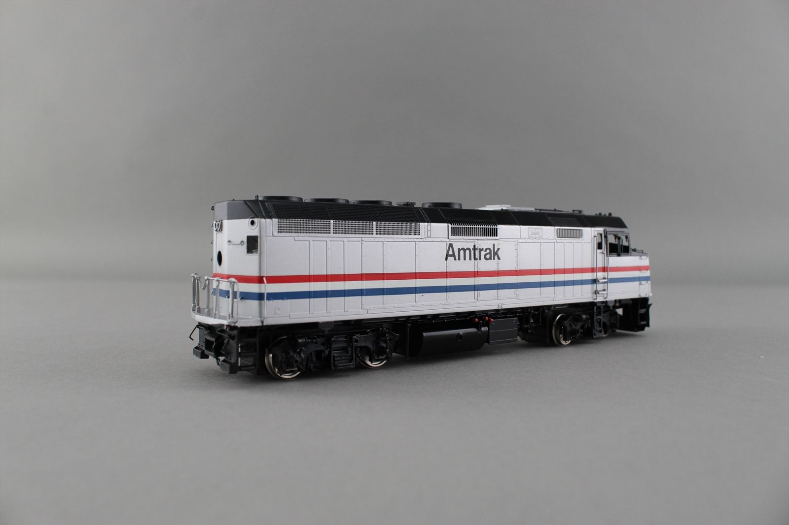 HO Brass Model - PFM Amtrak F40Ph Phase I Equal Even Band - F/P - 1985 ...