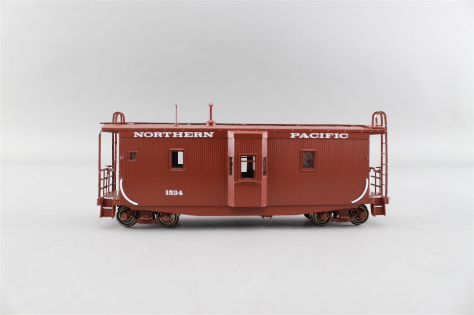 HO Brass Model - OMI 3938.1 NP Northern Pacific 36' Wood Bay Window ...