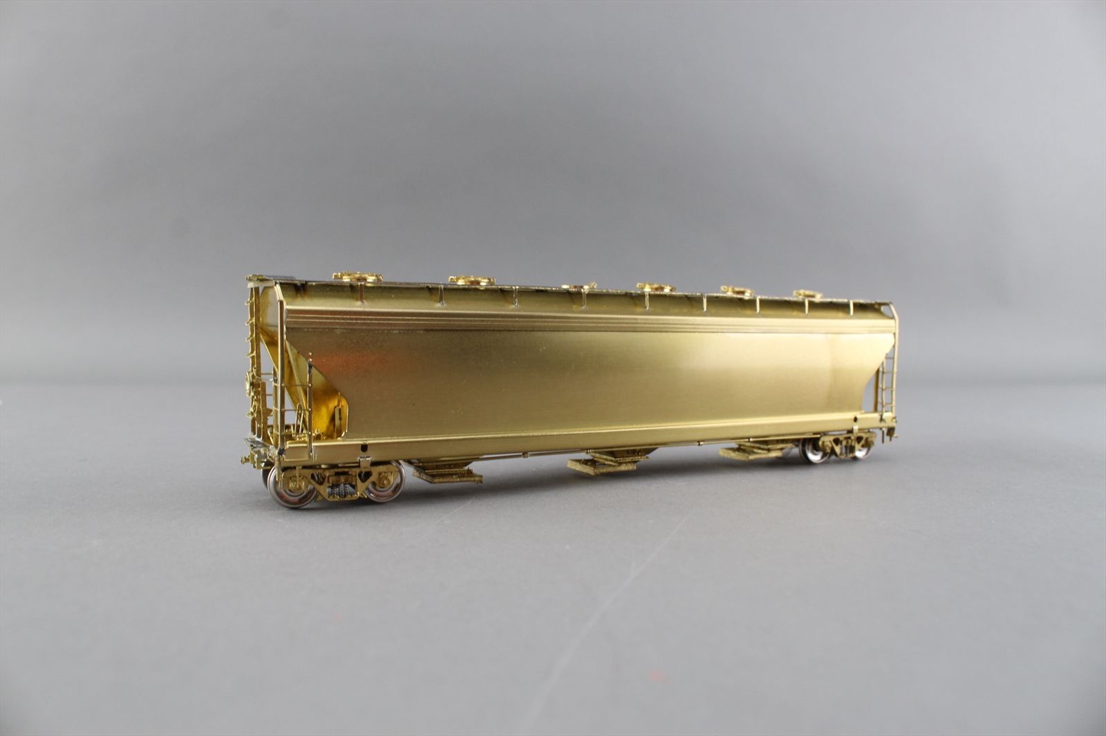 HO Brass Model - OMI 3092 ACF 3 Bay Centerflow 4600 Covered Hopper w/ 6 ...