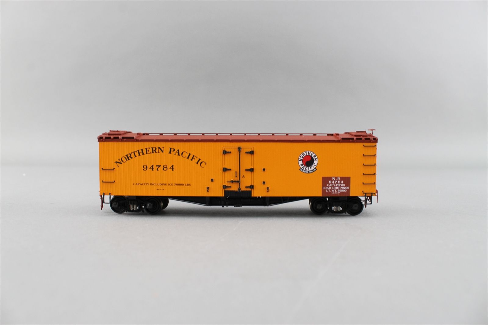 HO Brass Model - W&R Version 2 NP Northern Pacific Reefer Orange Truss ...