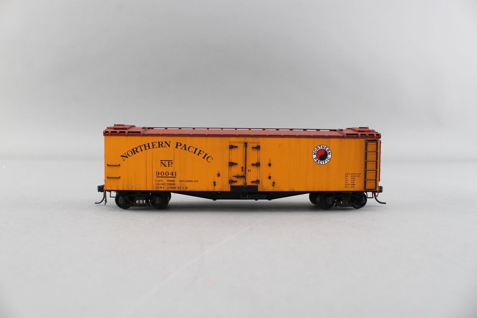 HO Brass Model - W&R Version 4 NP Northern Pacific Reefer Orange ...