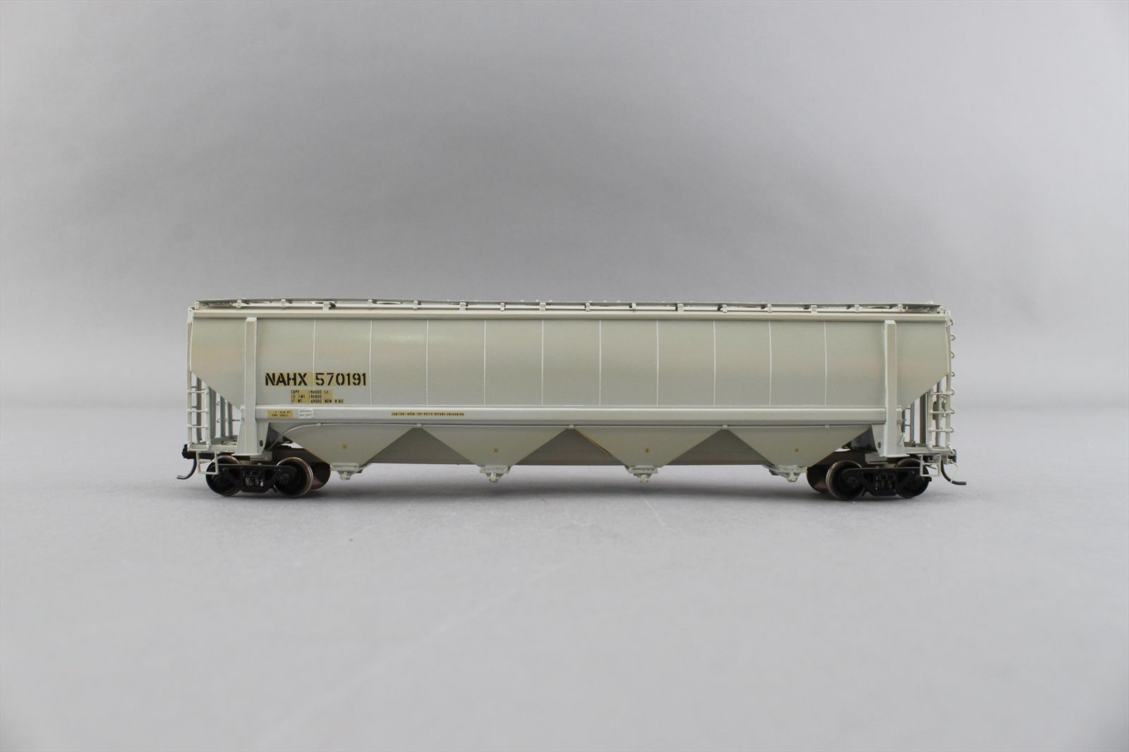 HO Brass Model - OMI 3179.3 NAHX Richmond Covered Hopper 5800 Cubic ...