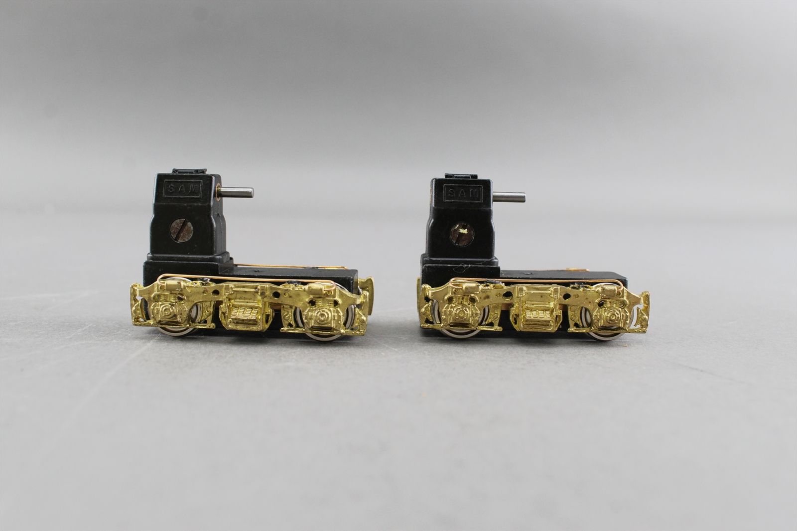 HO Brass Model Parts - CIL P006 Blomberg 9' Wheel Base Truck w/ Gearbox ...