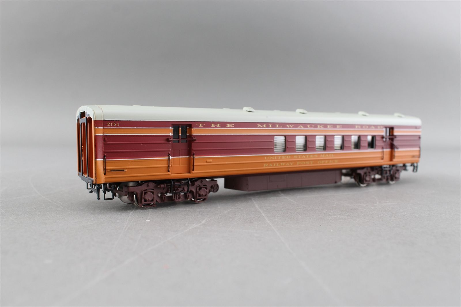 HO Brass Model - PSC 17196-7 Milwaukee 1939 Hiawatha 60' RPO #2151 - F ...