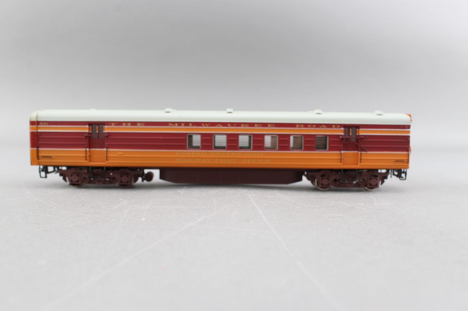 HO Brass Model - PSC 17196-7 Milwaukee 1939 Hiawatha 60' RPO #2151 - F ...