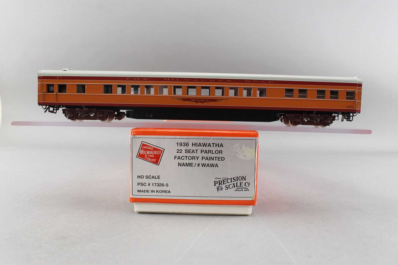 HO Brass Model - PSC 17326-5 Milwaukee 22 Seat Parlor Car Wawa - F/P ...