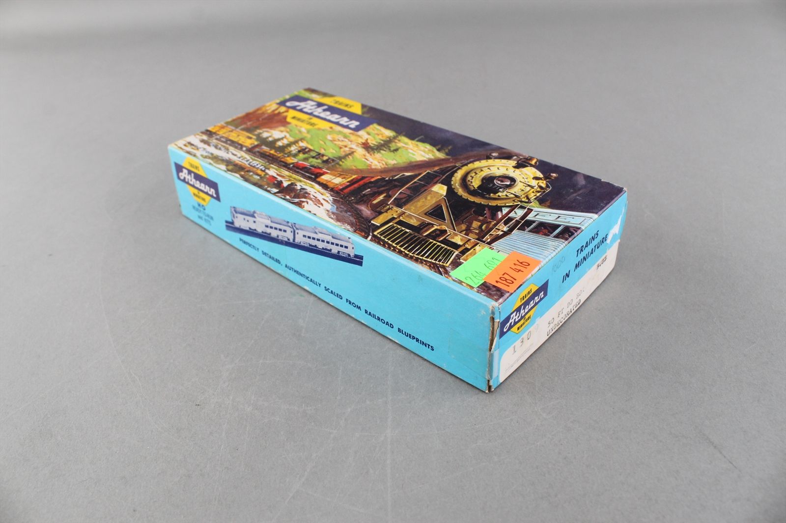 HO Brass Model - PSC 15656 SOVX Mobilgas 8,000 Gallon Tank Car Silver ...