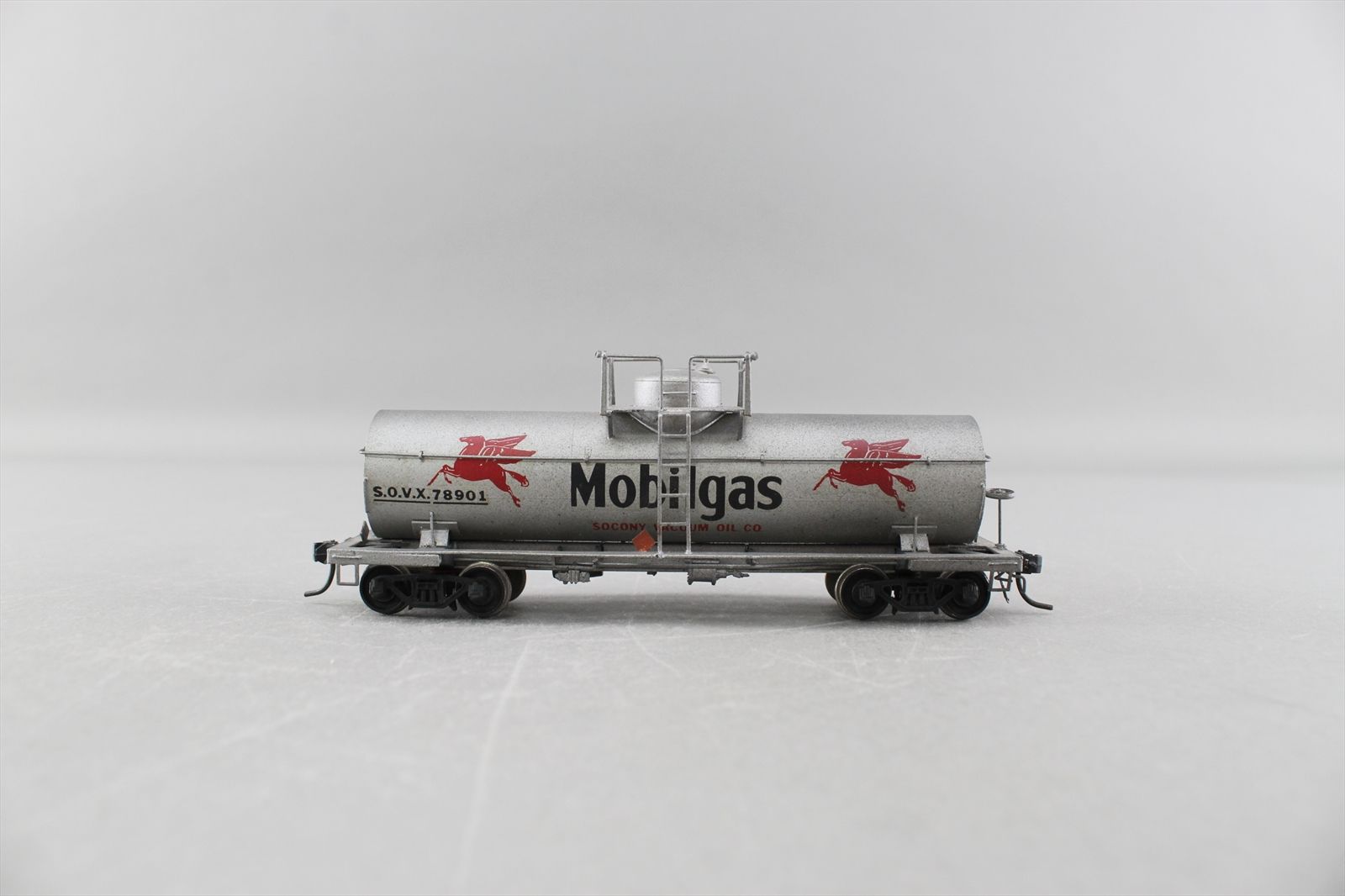 HO Brass Model - PSC 15656 SOVX Mobilgas 8,000 Gallon Tank Car Silver ...