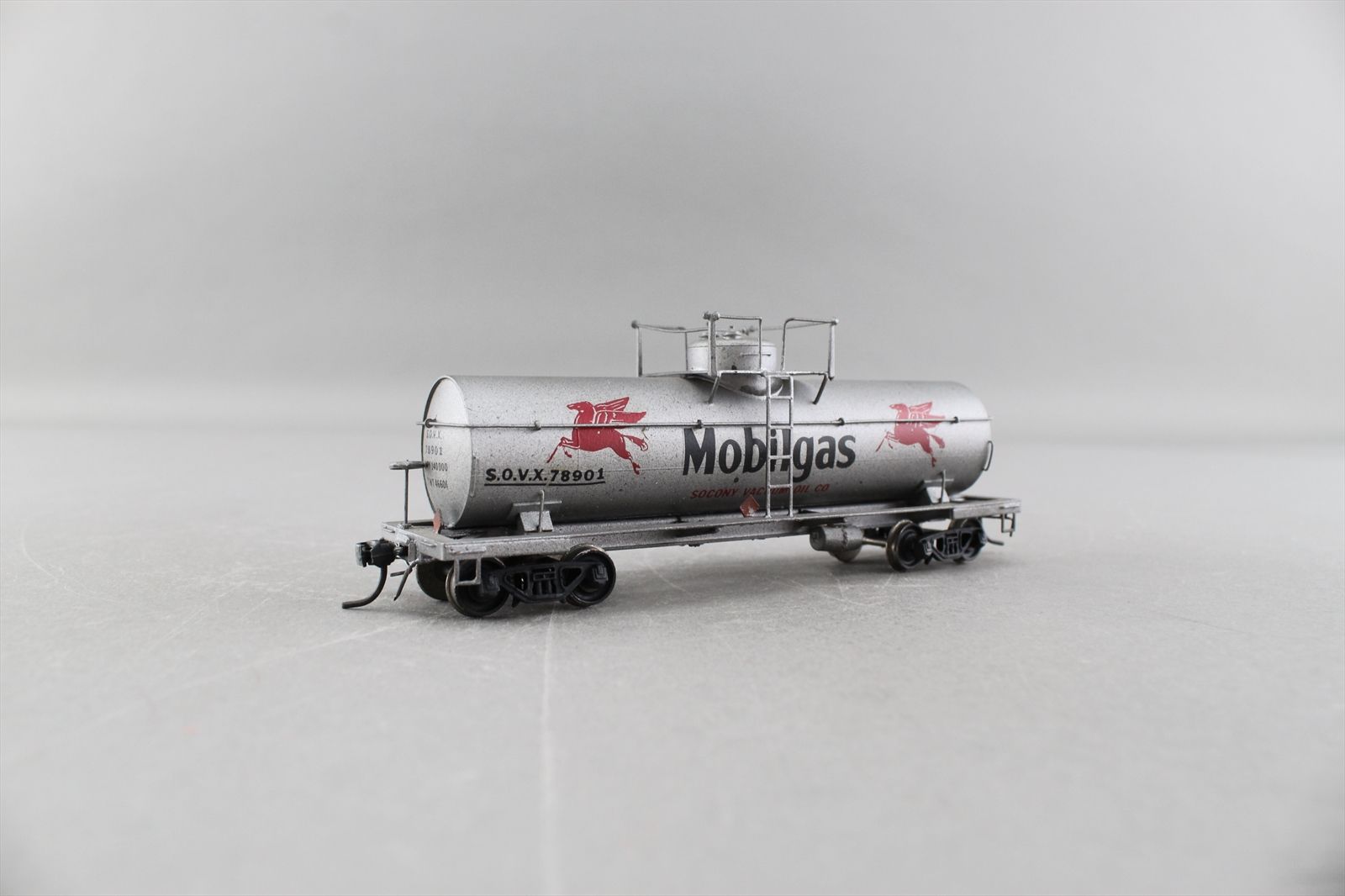 HO Brass Model - PSC 15656 SOVX Mobilgas 8,000 Gallon Tank Car Silver ...
