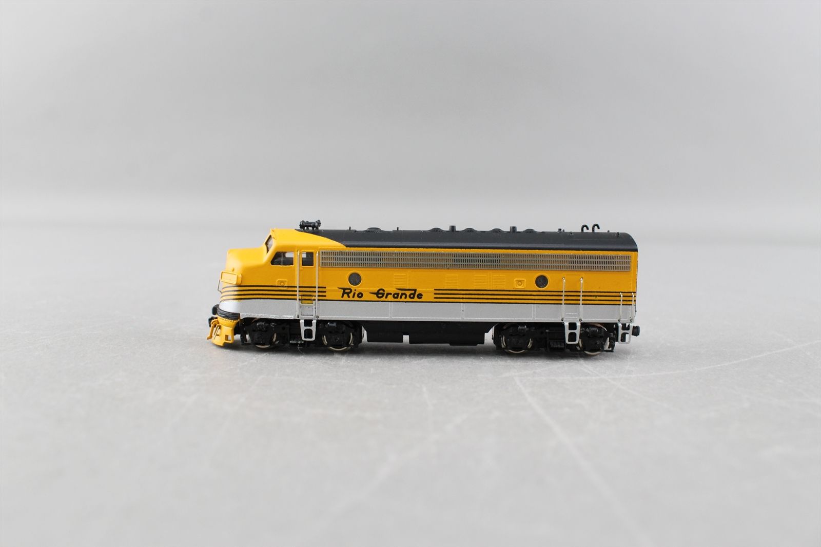 N Brass Model - Key D&RGW F7A/B Multi-Stripe Both Powered - F/P - 1987 Run - Made in Japan