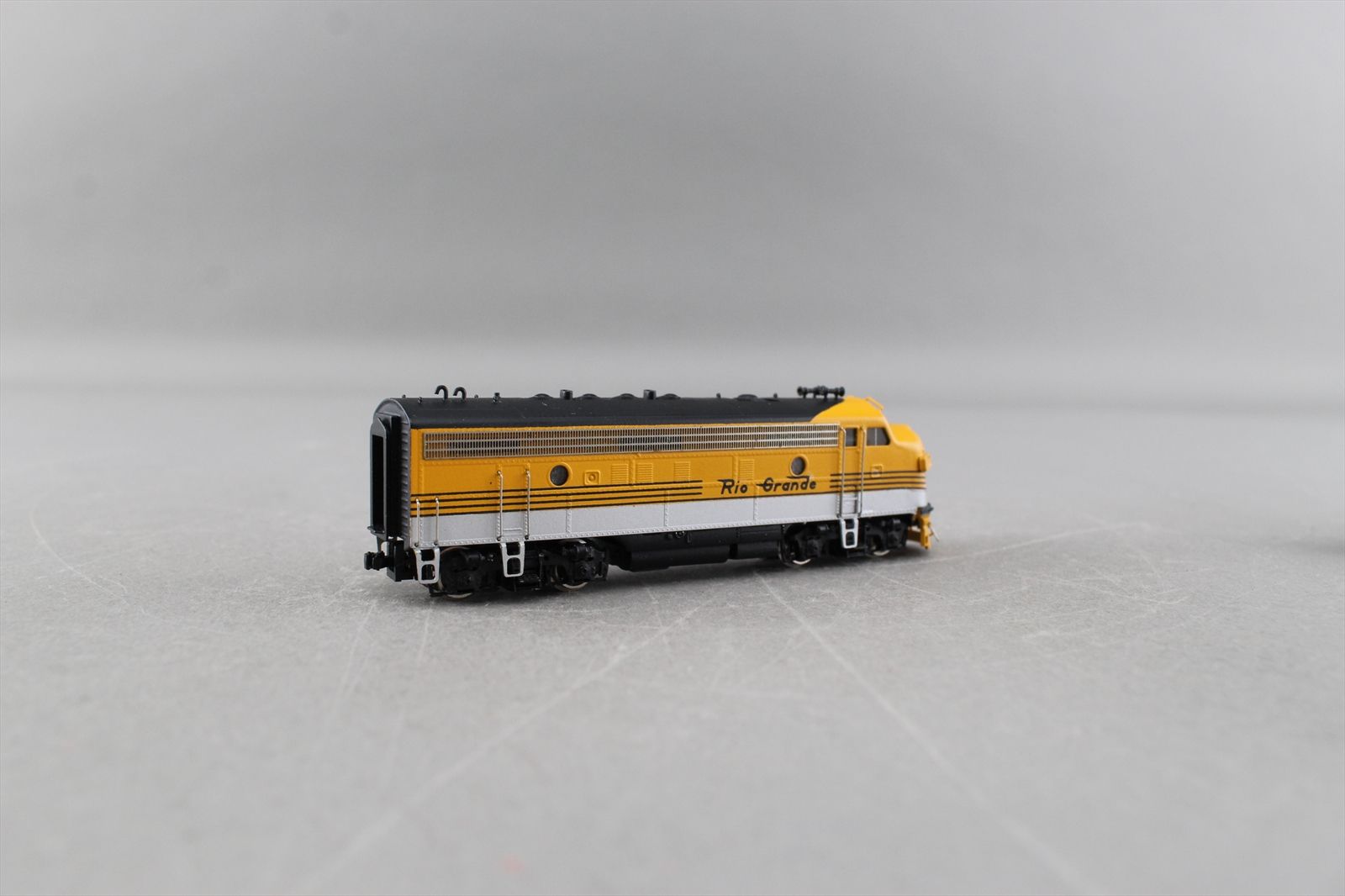 N Brass Model - Key D&RGW F7A/B Multi-Stripe Both Powered - F/P - 1987 Run - Made in Japan