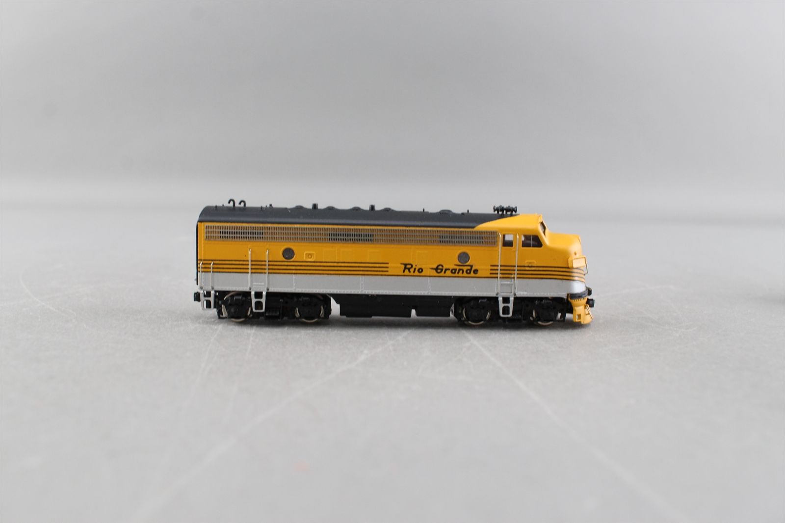 N Brass Model - Key D&RGW F7A/B Multi-Stripe Both Powered - F/P - 1987 Run - Made in Japan