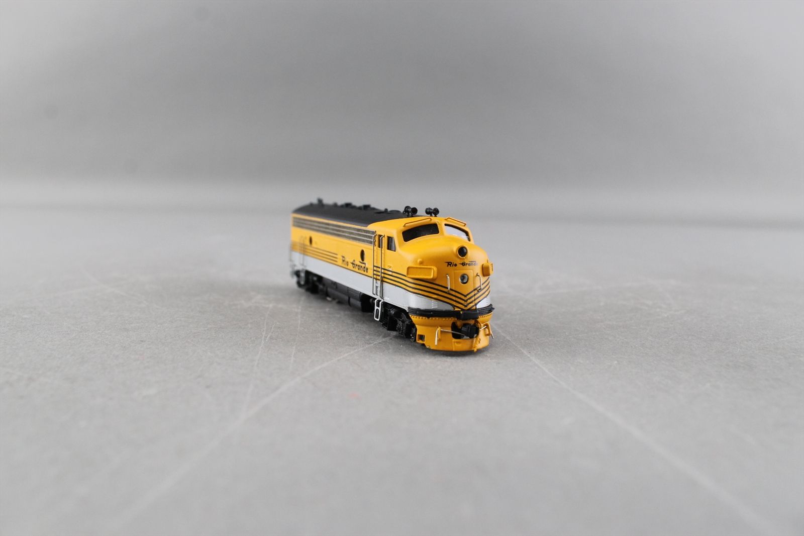 N Brass Model - Key D&RGW F7A/B Multi-Stripe Both Powered - F/P - 1987 Run - Made in Japan