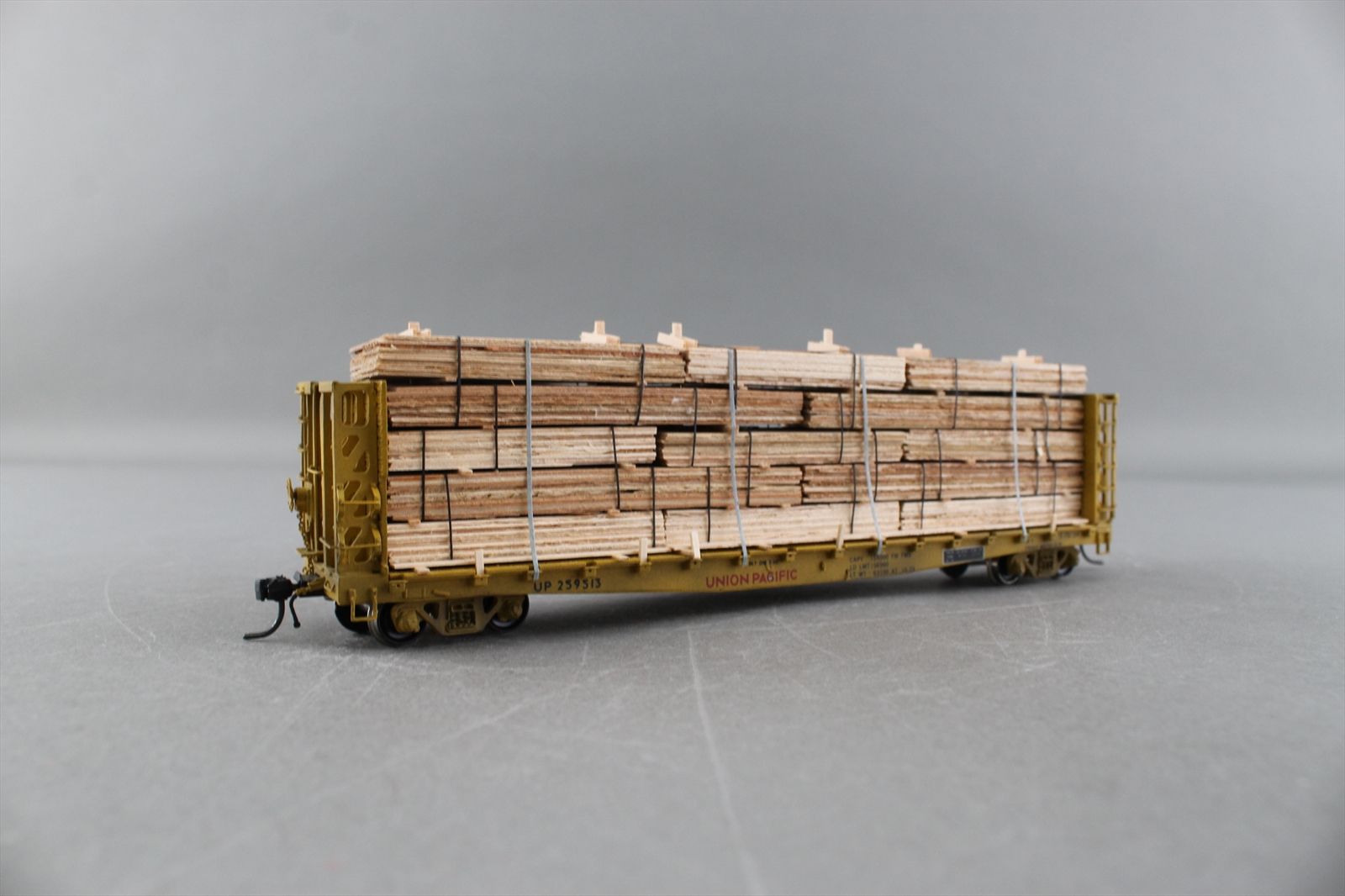 HO Brass Model - OMI 3023 UP Union Pacific Bulkhead Flatcar Flat Car F ...