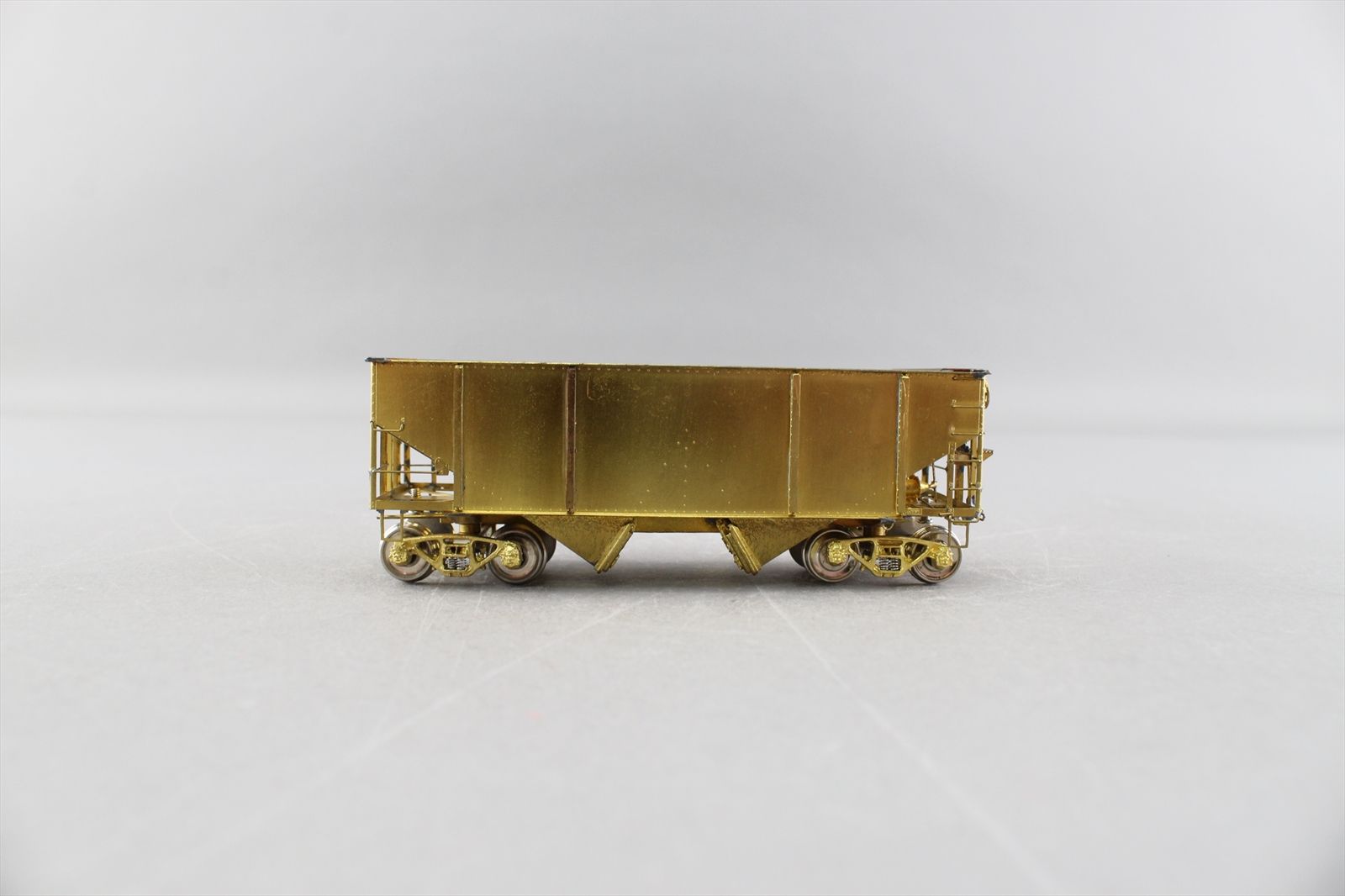HO Brass Model - OMI 3152 GN Great Northern 2 Bay Open Hopper Rapid ...