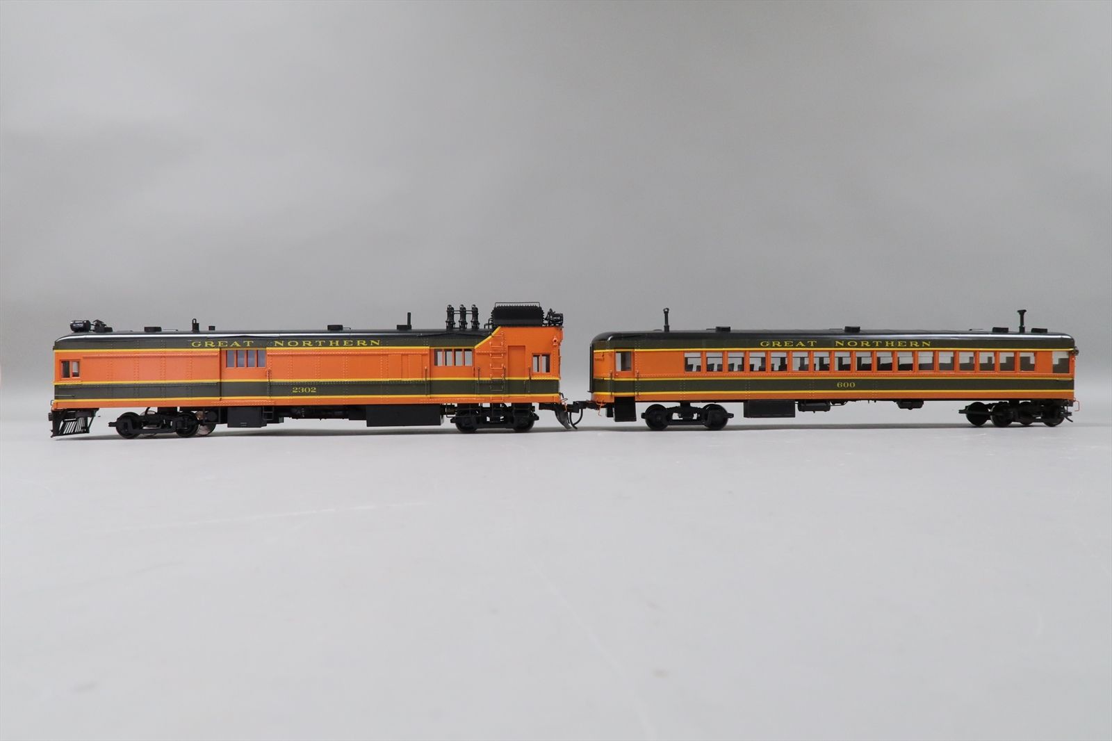 O Brass Model - Oriental GN Great Northern Gas Electric #2302 + Coach ...
